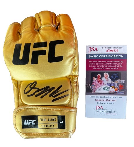 BRANDON MORENO signed (UFC) MMA Gold autographed Fighting glove JSA ...