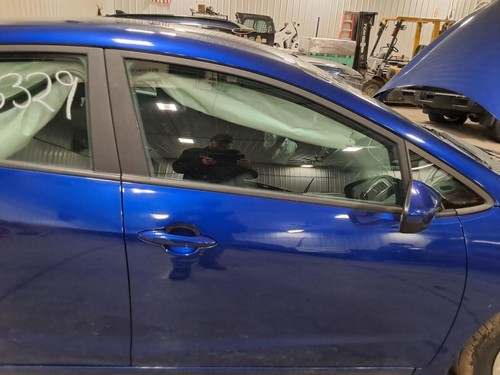 2017 KIA FORTE Passenger Front Door Used Blue Paint Code B2R 91000 ...