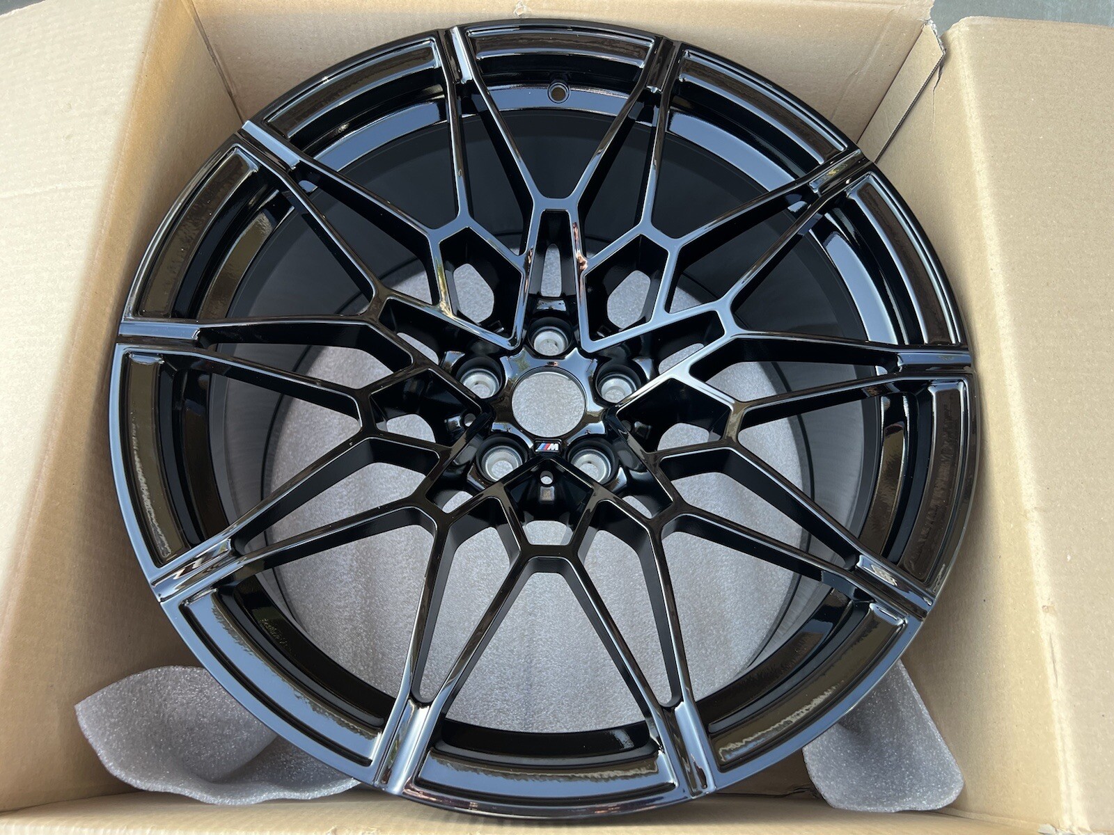 Set of FOUR BRAND NEW GENUINE OEM BMW G80 M3 G82 G83 M4 Black 826M ...