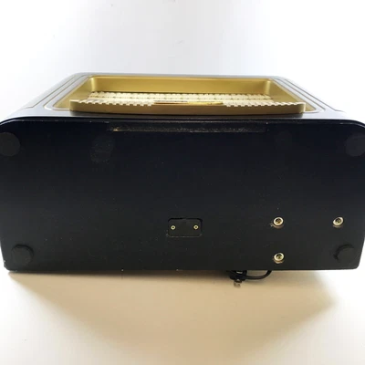 Grundig Classic Model 960 AM/FM/SW Radio | Grelly USA