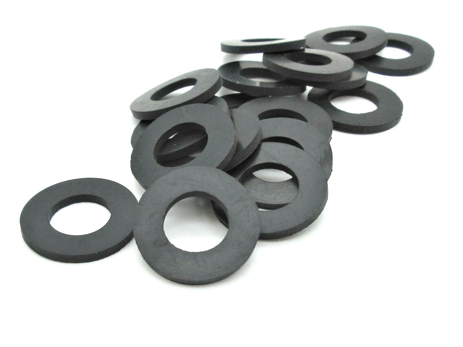 5/8" ID x 1 1/4" OD x 1/8" Thick Black Rubber Flat Washers Various Pack ...