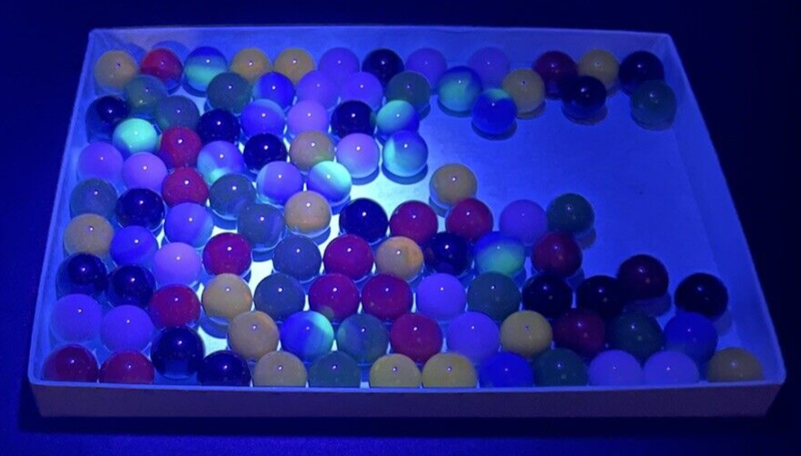 Mix Of Vintage Uranium Glass UV Reactive Glow Marbles Cadmium Lot Of ...
