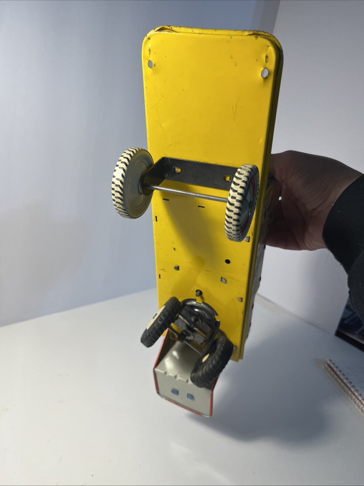 1930's Finnegan Wind Up Baggage Car Tin Toy Works! | eBay