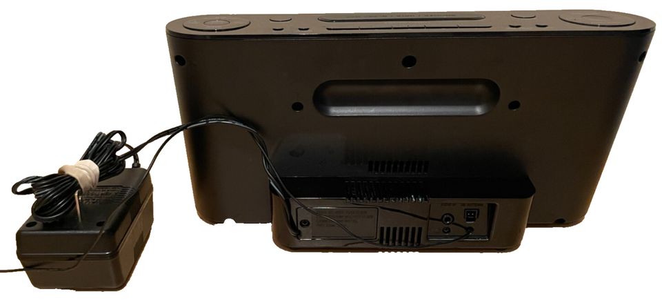 Sony ICF-CS10iP Audio Dock Alarm Clock and Radio Charger iPhone iPod 20 ...