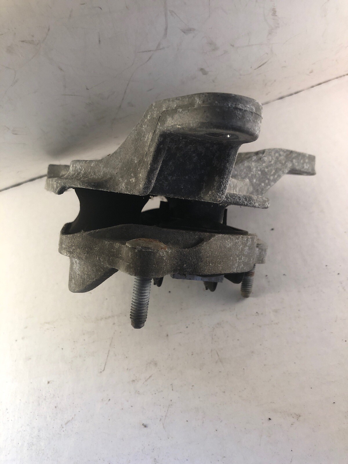 09-11 AUDI A4 B8 2.0T TRANSMISSION MOUNT BRACKET SUPPORT 8K0 399 151 | eBay