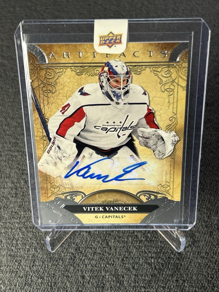 2020-21 UD Artifacts Vitek Vanecek Rookie Autograph | eBay