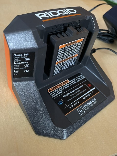 RIDGID R86093 18V Power Tool Battery Charger (140379001) for sale ...
