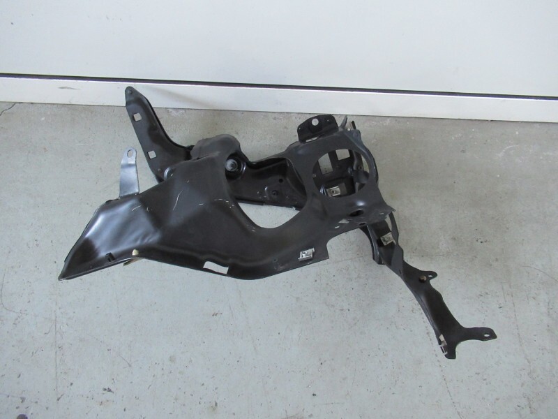 Panneau support de phare avant gauche BMW E65 E66 - 51717022967 | eBay