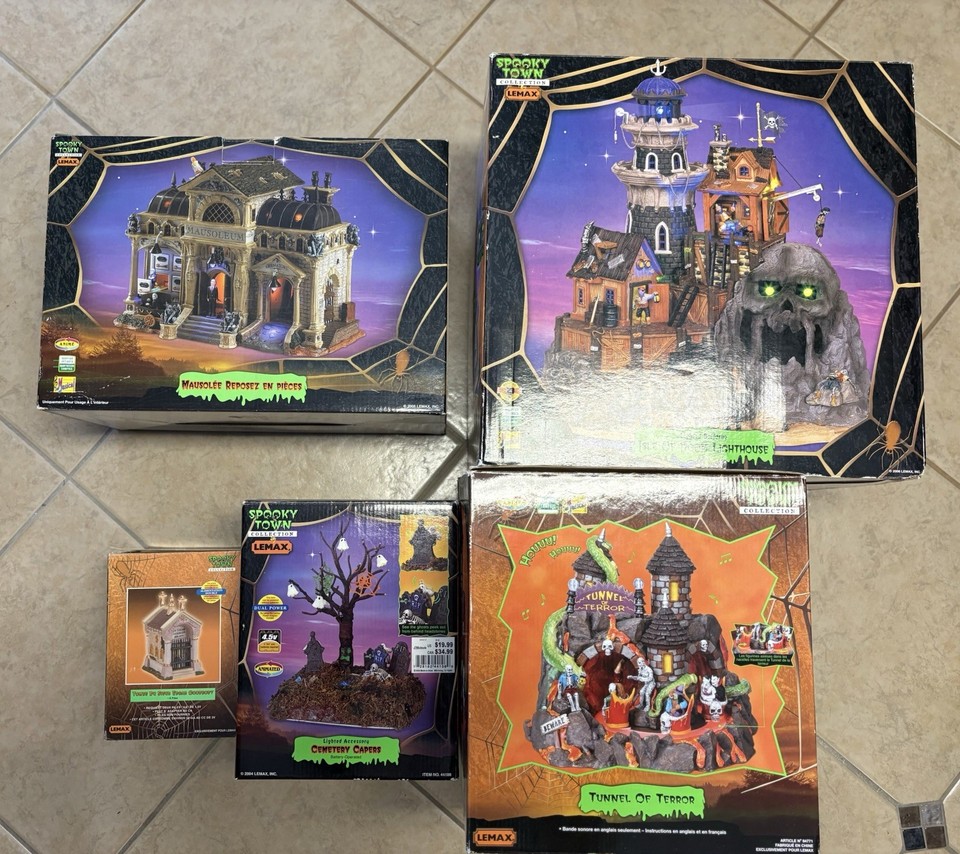 LEMAX Spooky Town Village Collection | eBay