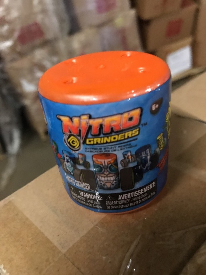 Nitro Grinders Pull-back Racers, Gravity Fed Box Of 48 Capsules To Race ...