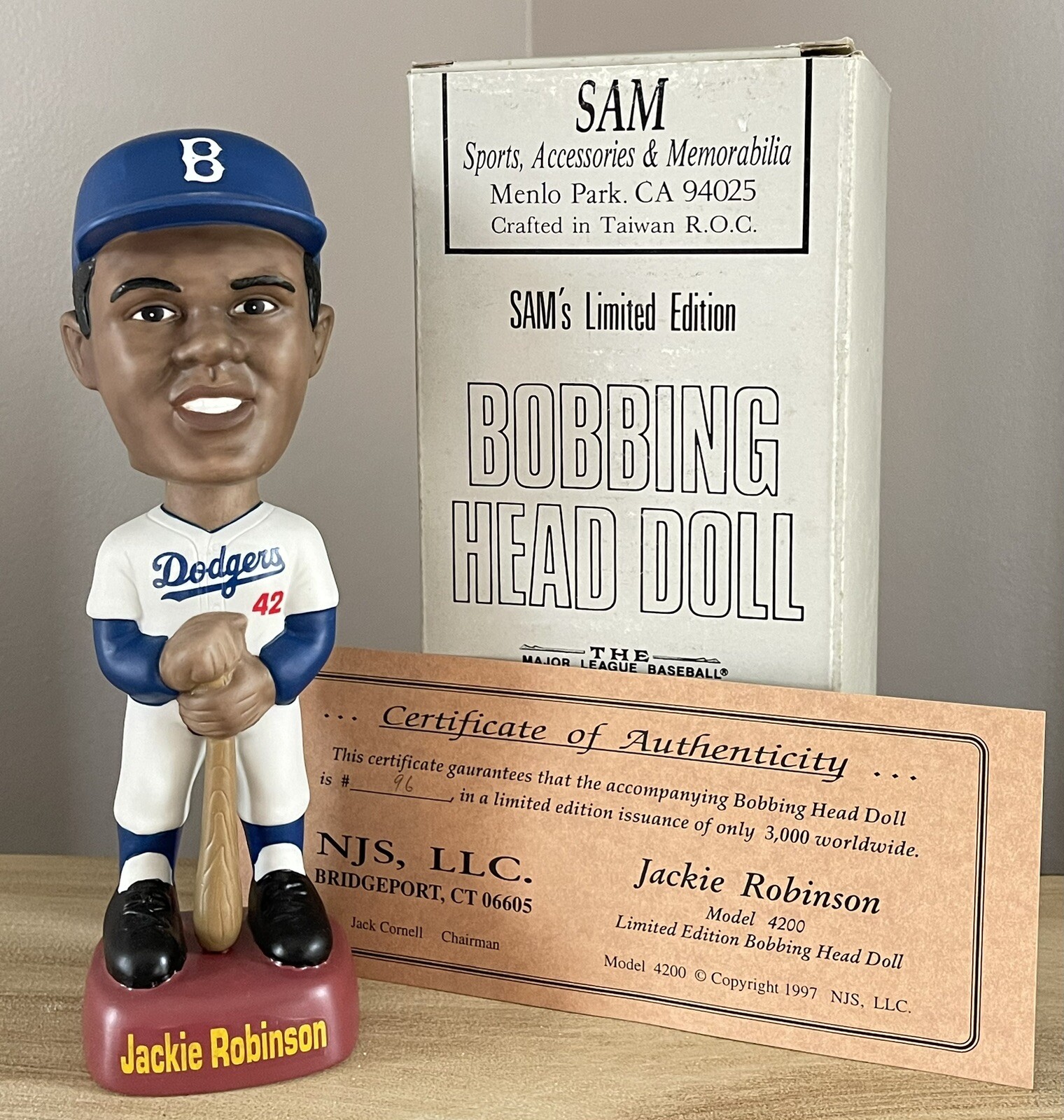 JACKIE ROBINSON Brooklyn Los Angeles Dodgers SAM’s LE Nodder Bobblehead ...