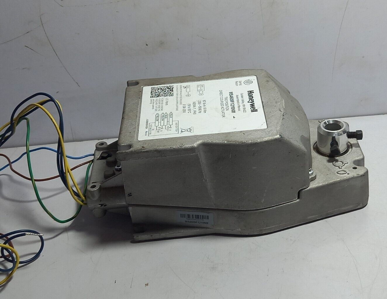Honeywell MS4609F1210NM Actuator / 80 lb-in/ 9 Nm / 230V~ 50/60Hz / Rev ...