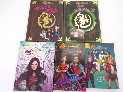 Lot of 5 Disney Descendants Hardcover & Paperback Books Set Mal's Spell ...