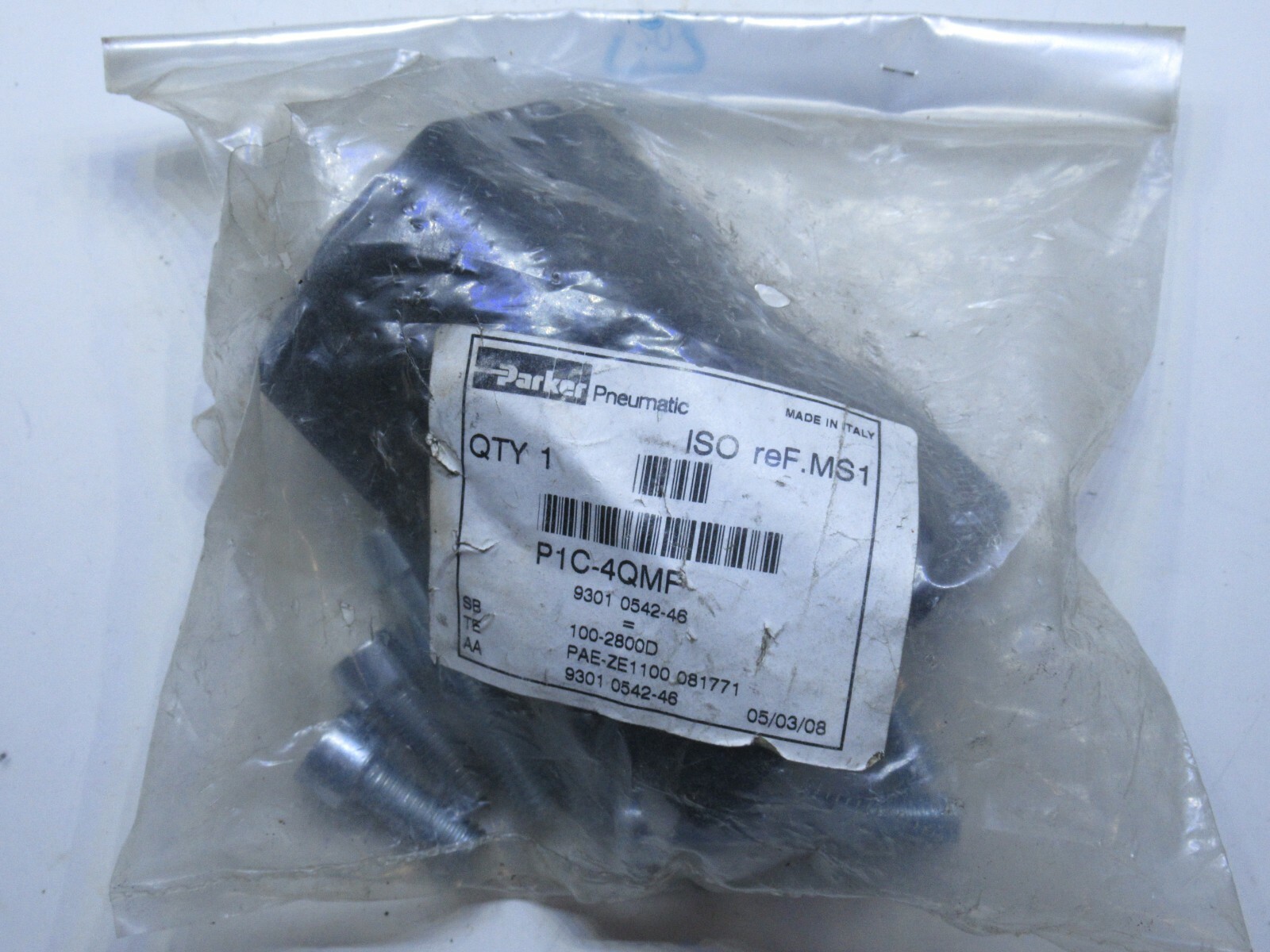 (NEW) PARKER P1C-4QMP P1C4QMP Clevis Bracket Kit | eBay