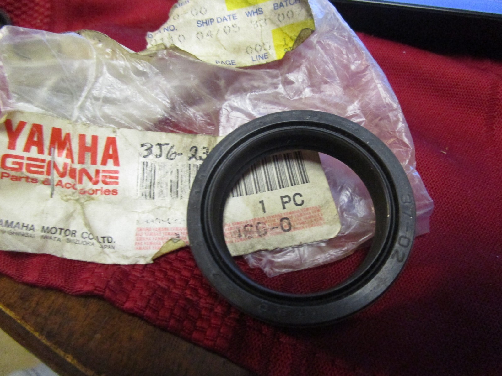 Yamaha OEM seal new 3J6 23145 00 | eBay