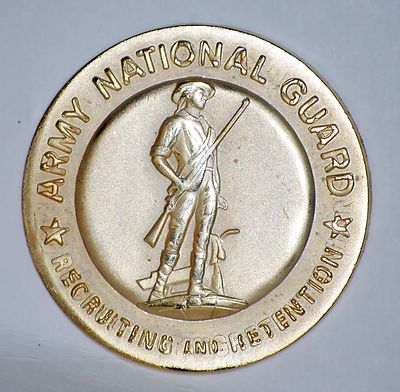 Senior Army National Guard Recruiting and Retention Badge - Set of 2 | eBay
