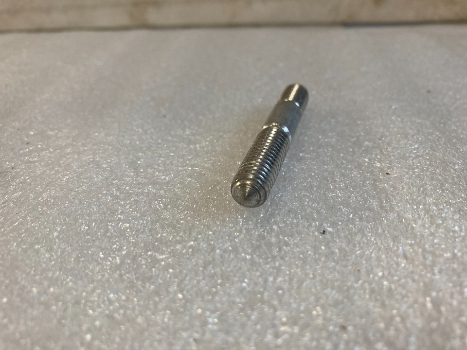 Pratt & Whitney Aircraft Engine Studs 20 each P/N 18491P4 New (Dim's ...