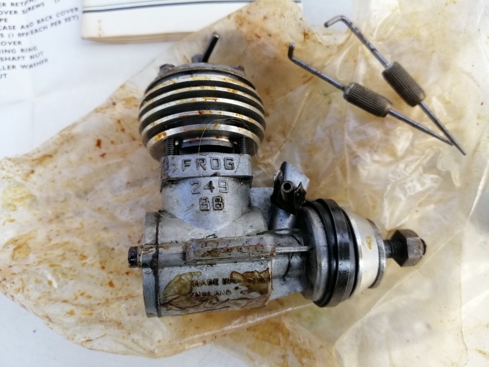 FROG DIESEL ENGINE AND MODEL AIRCRAFT ENGINES | eBay