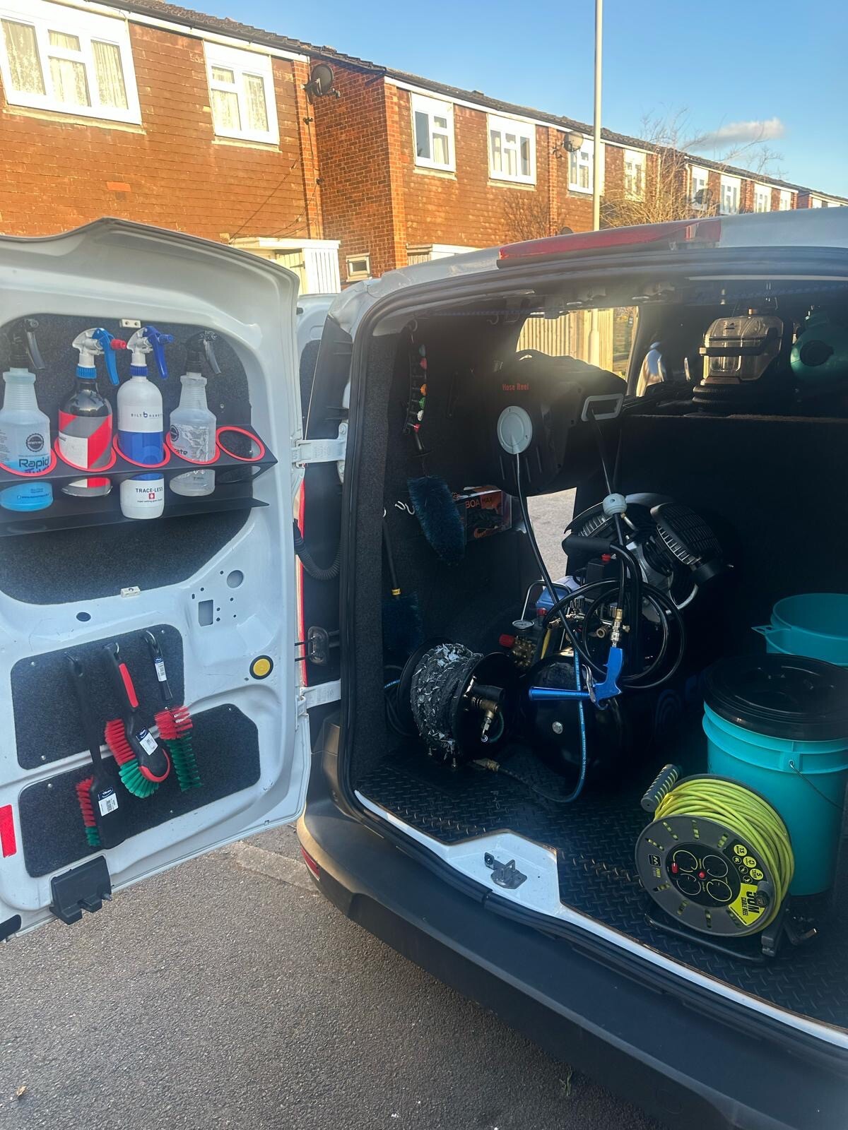 Full Valeting van Buisness Ford Transit connect 2017 | eBay