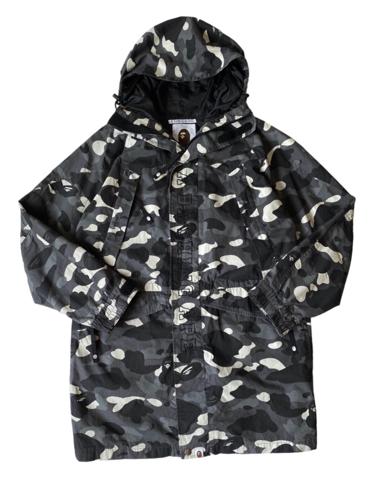 Rare Vintage Bape Camouflage Parka Jacket XL/L - Gem