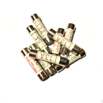 Fuses 13 AMP 5 AMP 3 AMP Ceramic Household Fuse Plug 13A 5A 3A ...