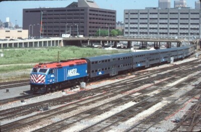 METRA 196 F-40PH-2M #1209 CHICAGO IL ORIGINAL SLIDE 06-30-94 T5-5 | eBay