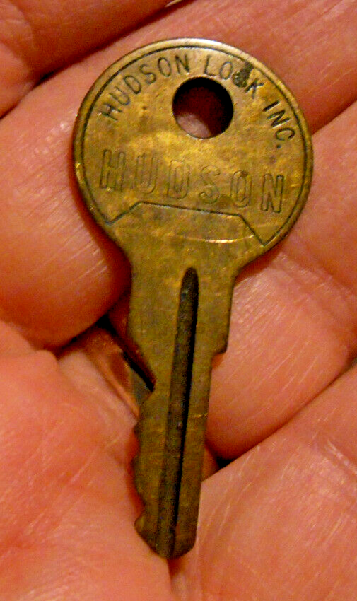 Vintage Old Hudson Lock Inc Brass Key # EL346 | eBay
