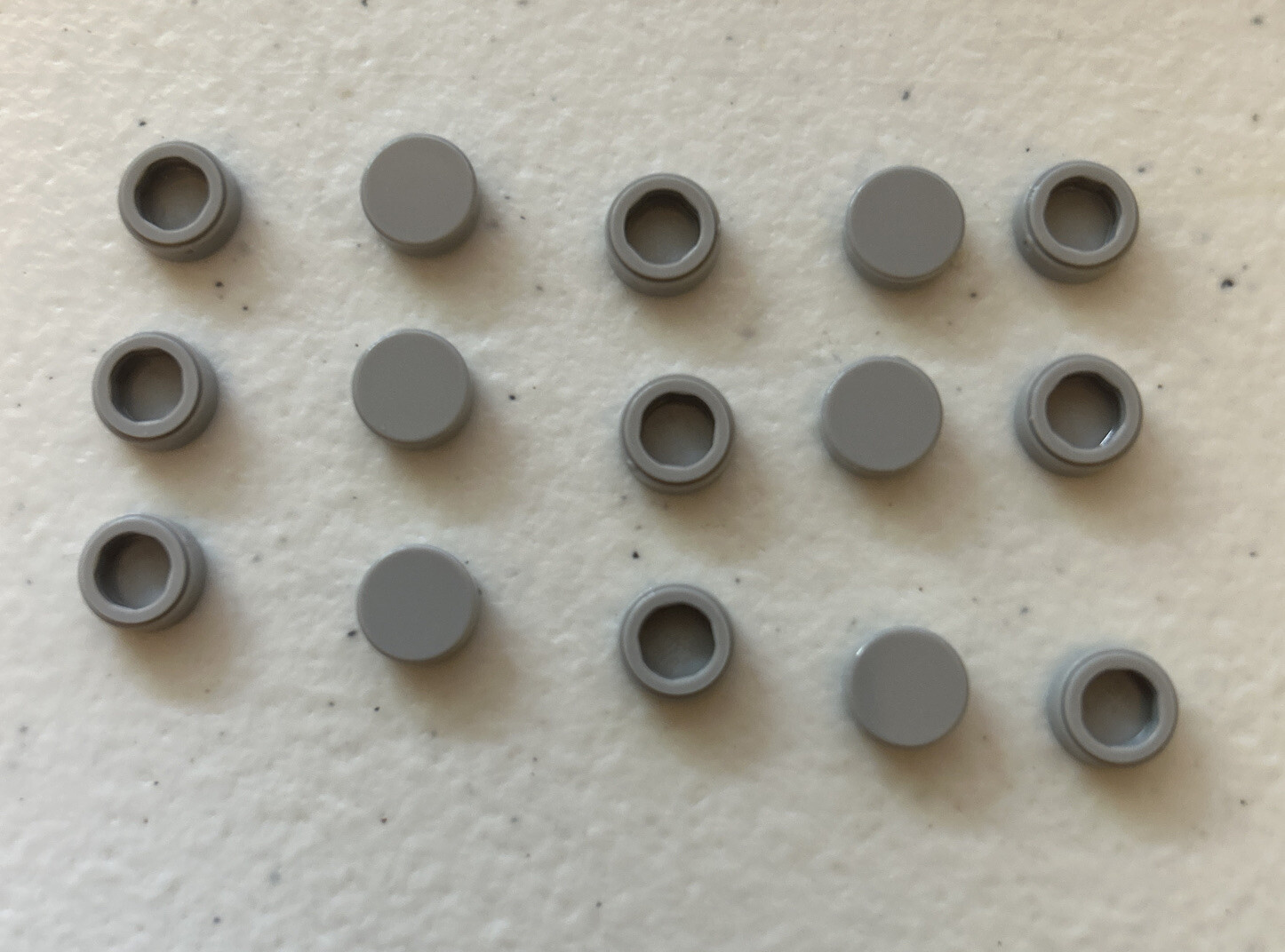Lego 1x1 LIGHT GRAY Round Tiles x15 Stud Part Piece Lot Legos # 98138 ...