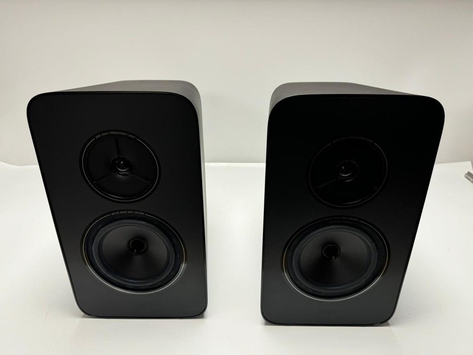 Rega Kyte Bookshelf Speakers Black Return | eBay UK