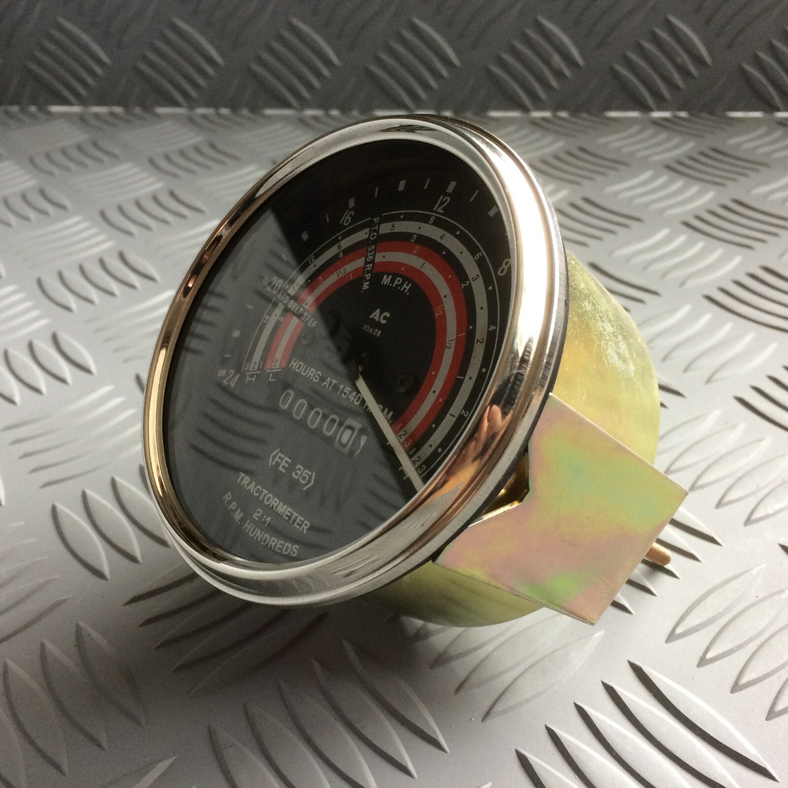 Massey Ferguson 35 (3 cylinder) Tractor Tachometer / Rev Counter / Hour ...