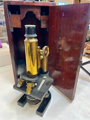 Microscopes & Lab Equipment - Spencer Microscope