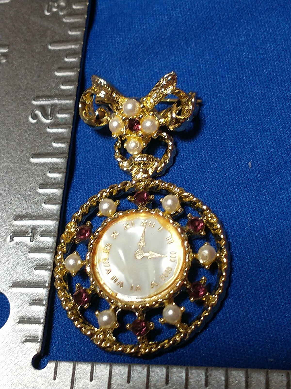 VINTAGE DANGLE BROOCH PIN CLOCK FACE 3 O'CLOCK FAUX PEARLS RHINESTONES ...