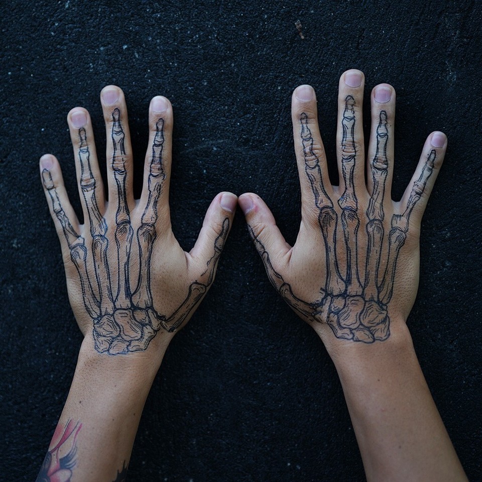 Skeleton Hands - Skeleton Bones Hands Temporary Tattoo / Coco Hands ...