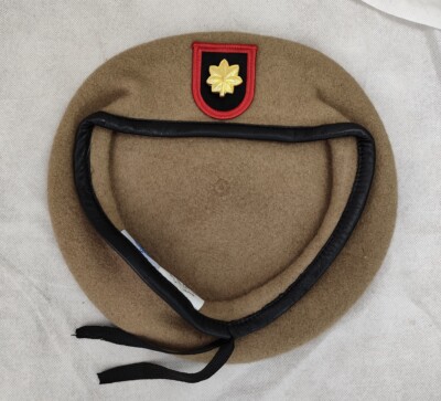 US ARMY SPECIAL OPERATIONS COMMAND AIRBORNE SAND COLOUR BERET MAJOR ...