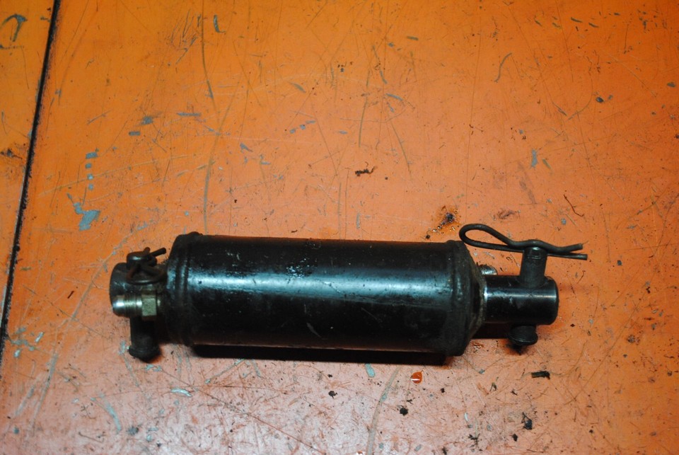 Simplicity SunStar 20 18 Hydraulic Lift Cylinder Duetz Allis 1920 1918 ...