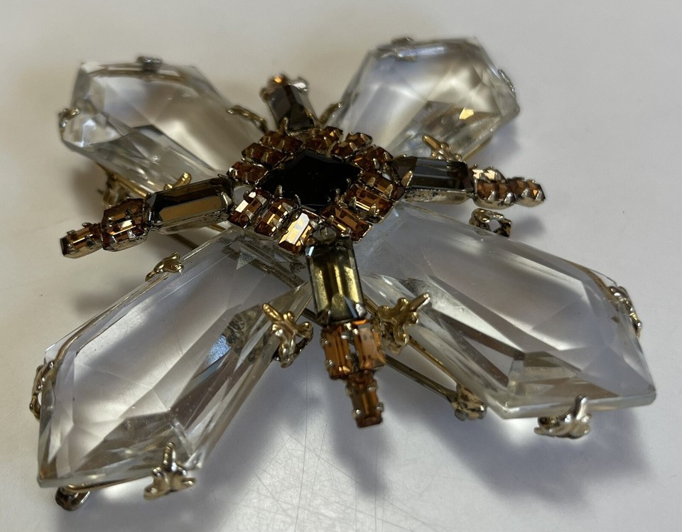 SCHREINER LARGE VINTAGE FACETED GLASS TOPAZ RHINESTONE CROSS PIN BROOCH ...