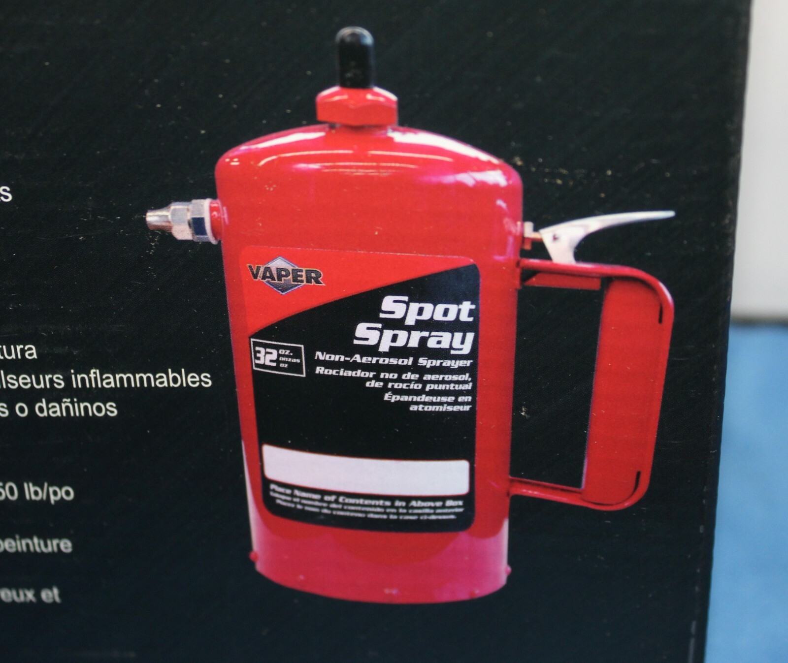 Titan Vaper 19419 Red Spot Spray Non-Aerosol Spot Sprayer Red - 32 oz ...