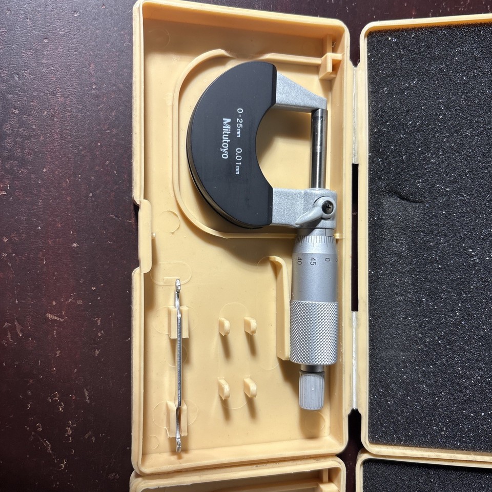 Mitutoyo Outside Micrometer 102-301 M310-25, 0-25mm 0.01mm ( Qty: 2 ...