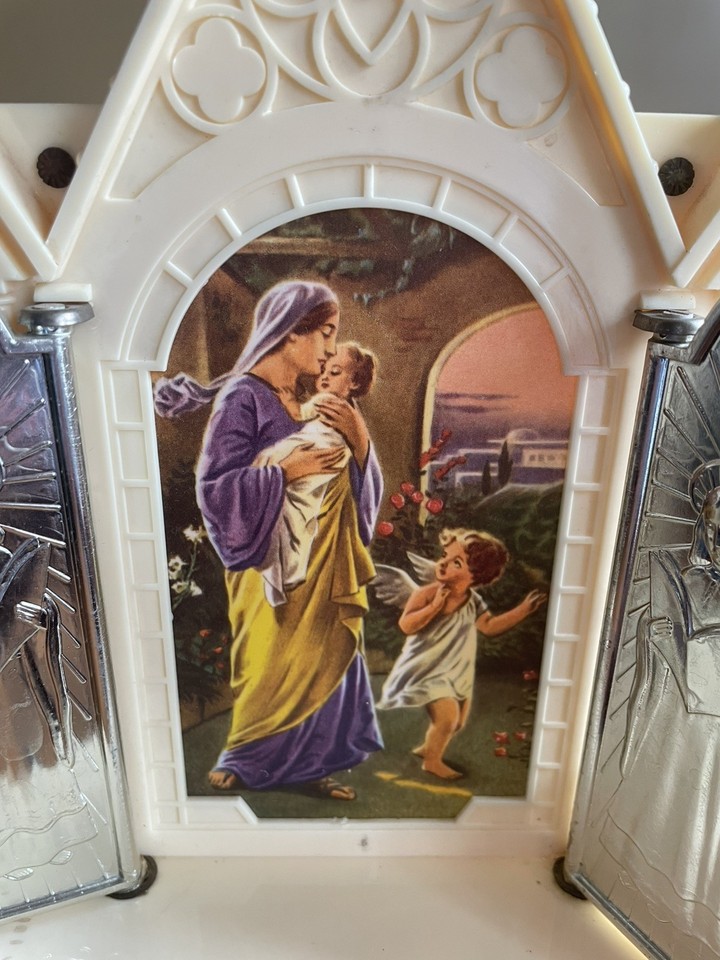 Vintage c. 1950's Raylite Electric Corp Paramount No. 877 Wind Up ...