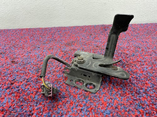 CADILLAC ESCALADE ESV 6.2L 07-14 OEM BONNET HOOD LOCK LATCH CATCH LEVER ...