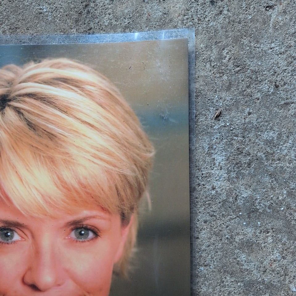 Autographed Amanda Tapping Photo Stargate SG-1 Major Samantha Carter ...