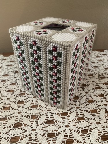 Handmade Needlepoint Plastic Canvas Tissue Box Cover - Rose Trellis | eBay