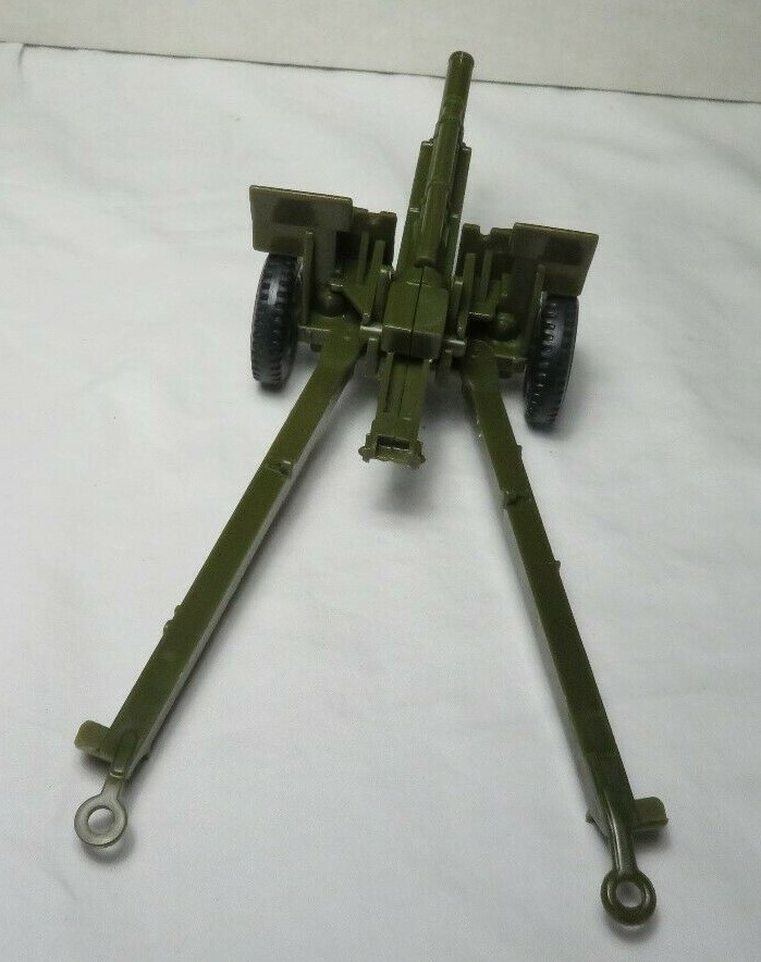 Classic Toy Soldiers WWII U.S. 105MM Howitzer, for use with 1/32 scale ...