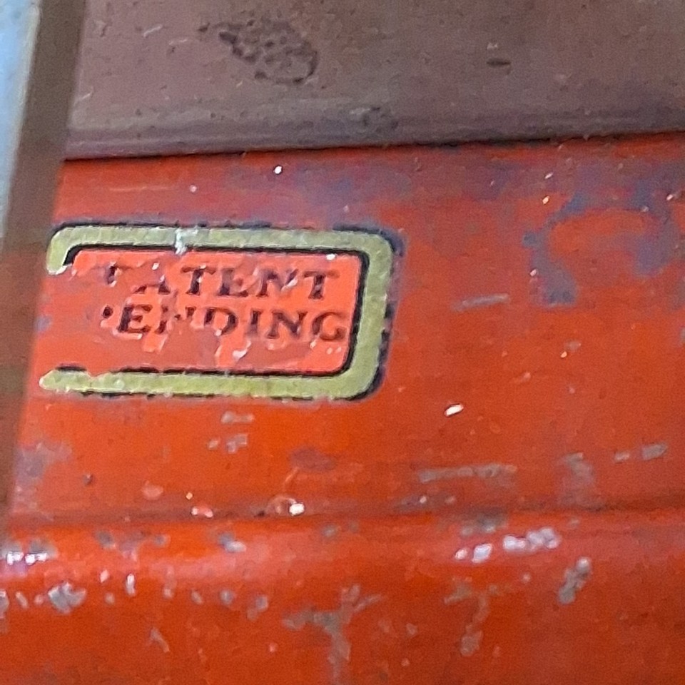 Gilbert Kaster Kit Metal Casting Toy Set, 2 Molds & Toy Men & Bag Of ...