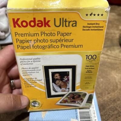 Kodak Ultra Premium Photo Paper, 4 x 6 Inches, High Gloss, 100 Sheets ...