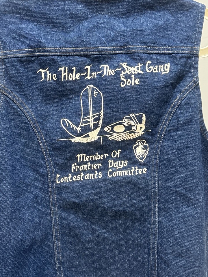 Vintage Wrangler Western Denim Vest with Patches Size Large | eBay