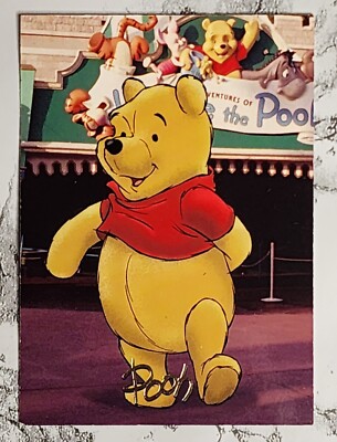Disney Trading Card ~ Signature Series Winnie the Pooh ~ #17 ~ GOLD ...