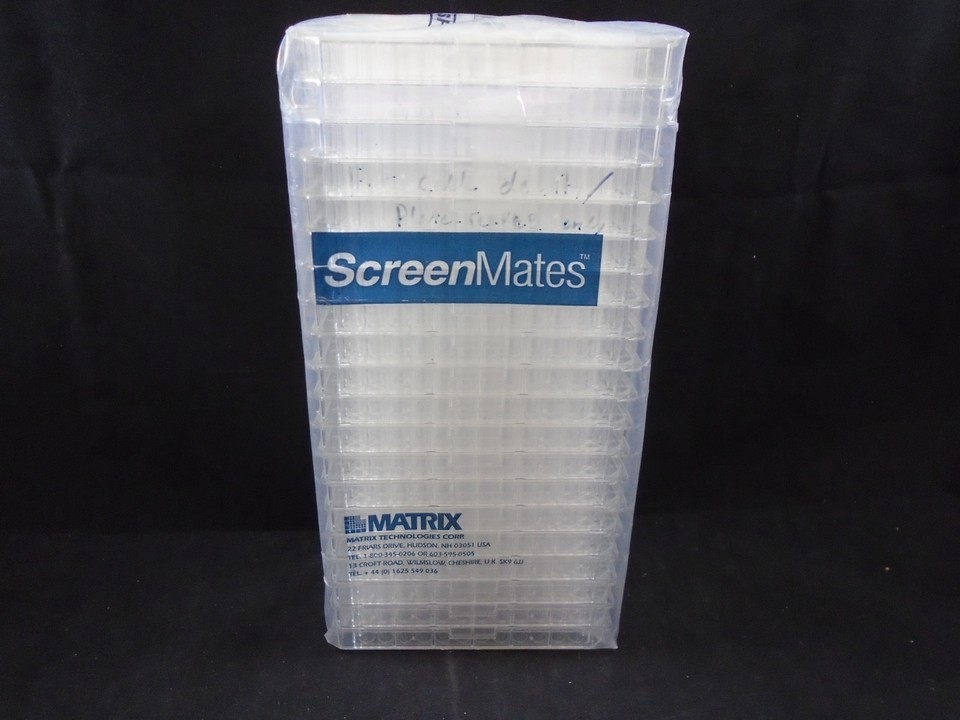 MATRIX 96-Well Tissue Culture Treated Flat Bottom Sterile Plate (Pack ...