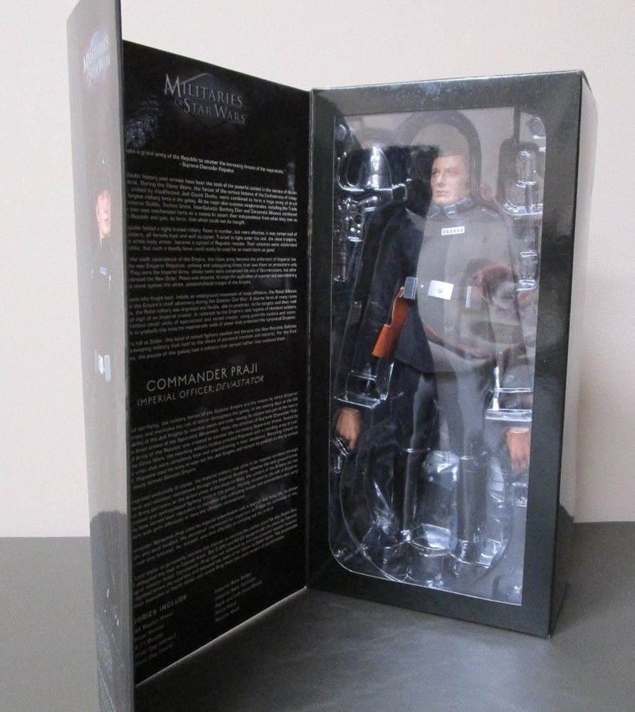 Sideshow Collectibles Star Wars Commander Praji Imperial Officer 12 ...