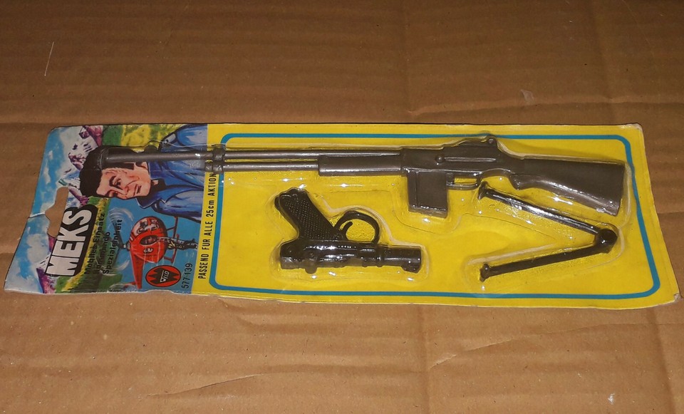 Gi Joe Knock off MEKS k/o Welo Toys Germany LUGER & SIG50 Gun MOSC ...
